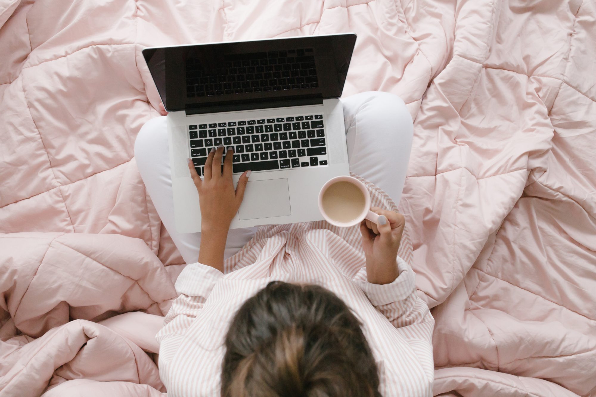 Spotting a Fake Online Health Expert! - Best Holistic Life