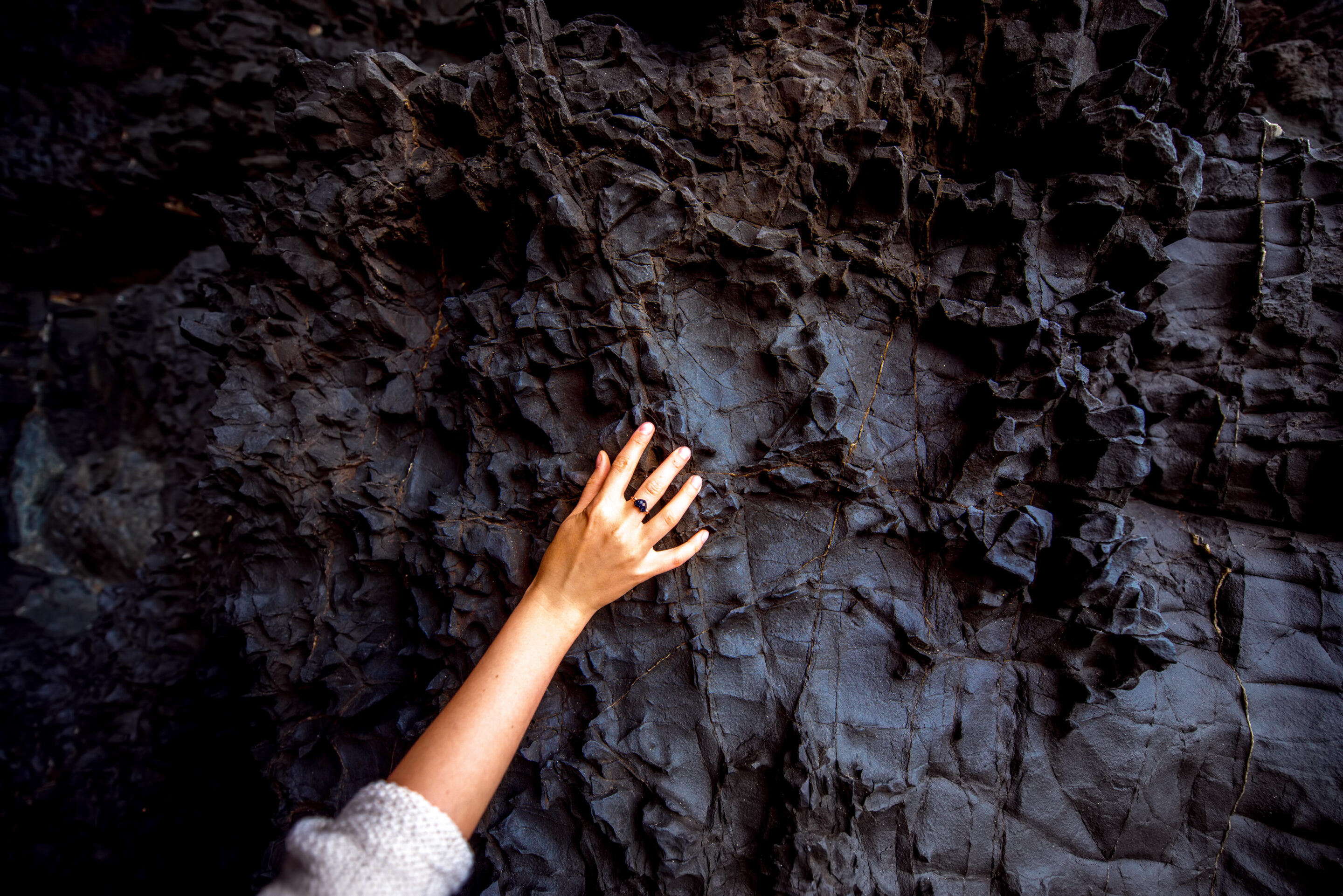 The Clarity in Chaos: How Hitting Rock Bottom Led Me to Myself - Best ...